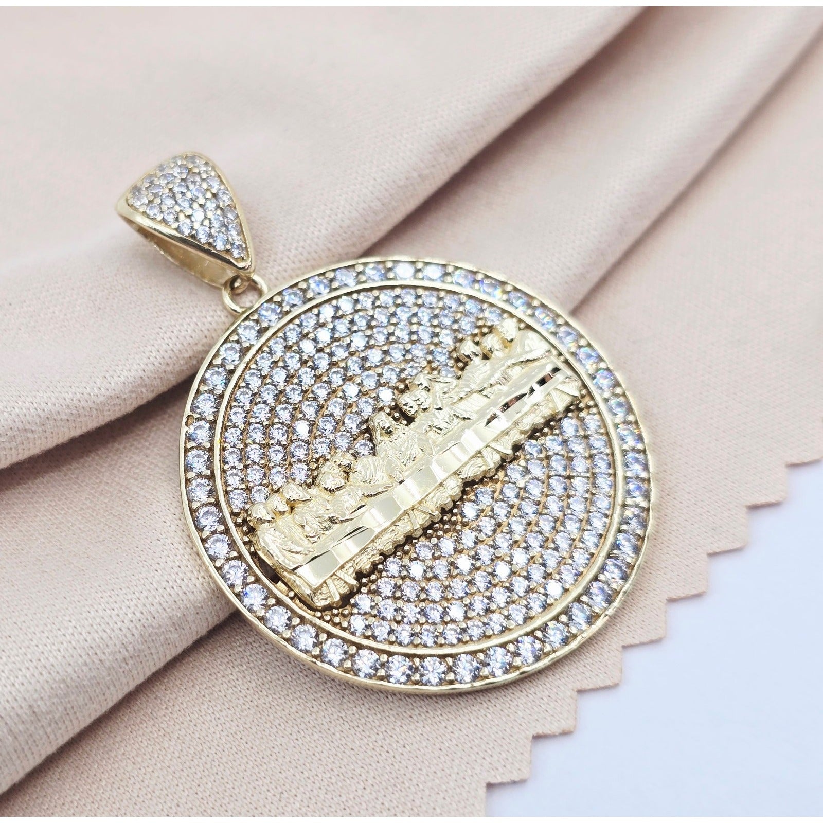 10K Yellow Gold The Last Supper Round CZ Charm Pendant – HRPawn